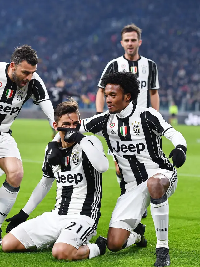 Cara Unik Allegri Saat Ubah Formasi Juventus Menjadi 4-2-3-1 - Dunia ...