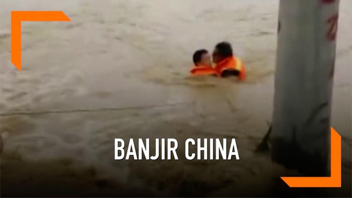 VIDEO: Penyelamatan Dramatis Korban Banjir di China - Global Liputan6.com