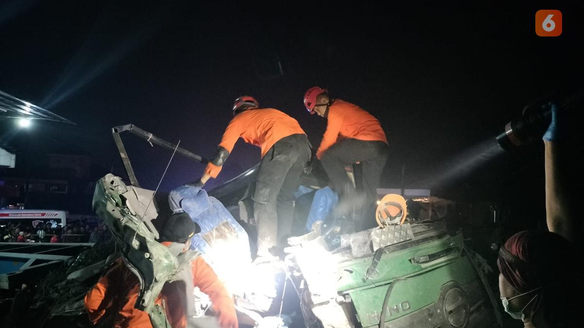 Kecelakaan Beruntun di Wonosobo, 2 Meninggal - Regional Liputan6.com