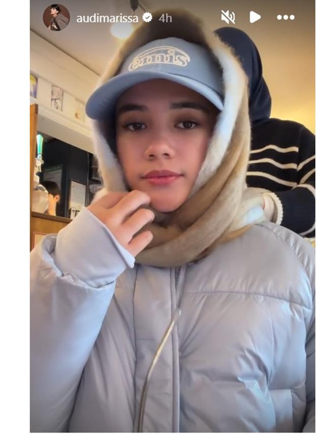 6 Gaya Musim Dingin Audi Marissa Bak Pakai Hijab saat Liburan di Korea ...