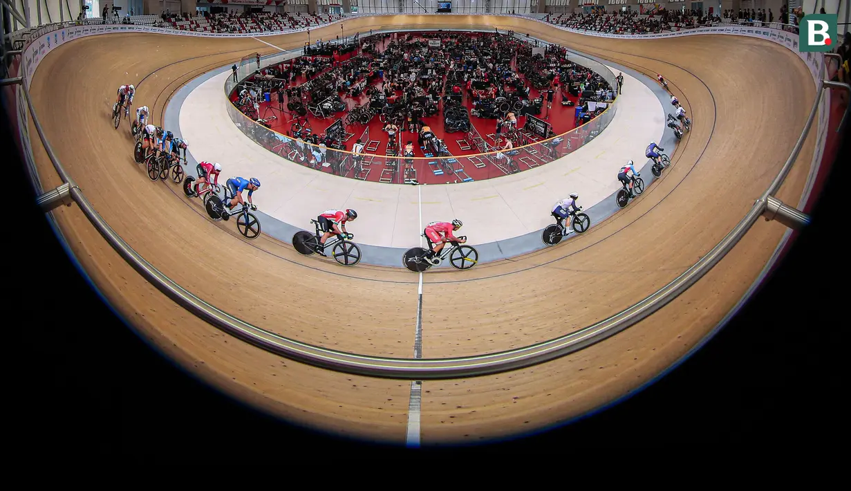 Foto: Drama Jatuh Bangun di Hari Ketiga UCI Track Nations Cup 2023 ...
