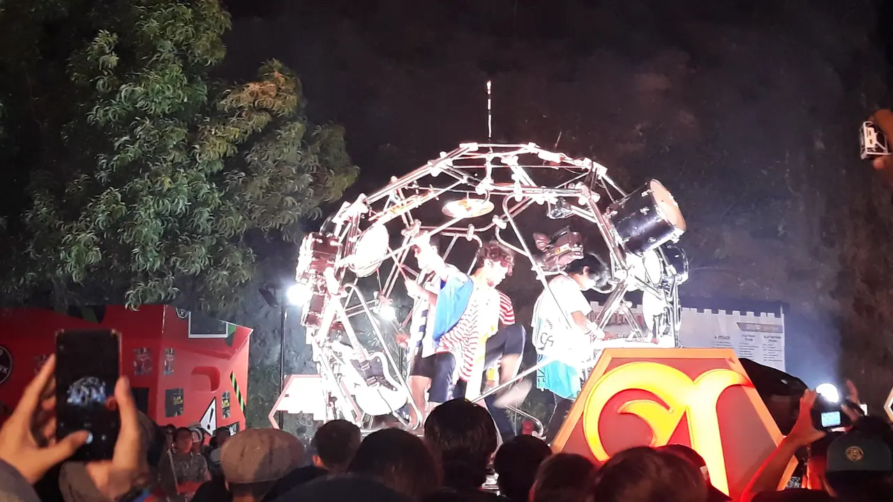 Intip Keseruan The Upstairs Manggung di Thunderdome Soundrenaline 2018 ...