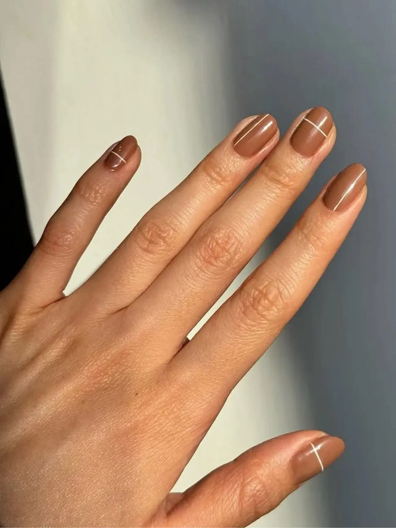 12 Model Nail Art untuk Kuku Pendek Terbaru di 2025, Tampil Stylish dan ...