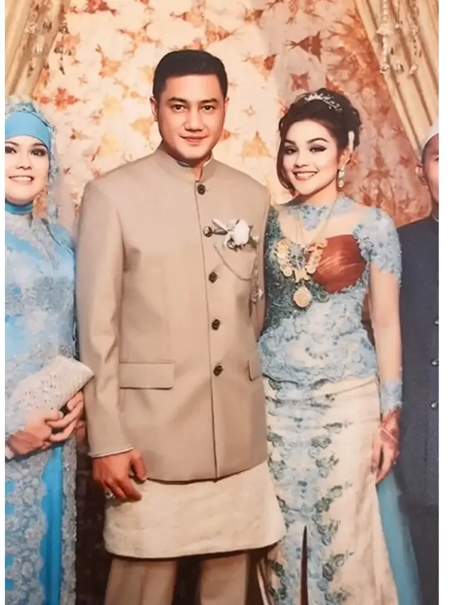 12 Tahun Menikah, Ini 6 Potret Nurah Syahfirah Kenang Pernikahan dengan ...
