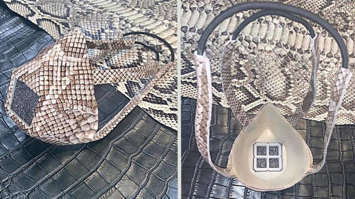 Hanya untuk Gaya, Masker Kulit Ular dan Buaya Dibanderol Rp 1,8 Juta ...