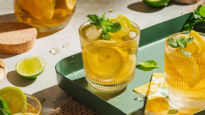 Resep Lemon Squash yang Mudah dan Menyegarkan - Food Fimela.com