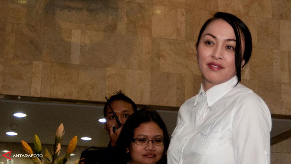 VIDEO: Sudah Resmi Ditahan, Angie Masih Terima Gaji Dari DPR
