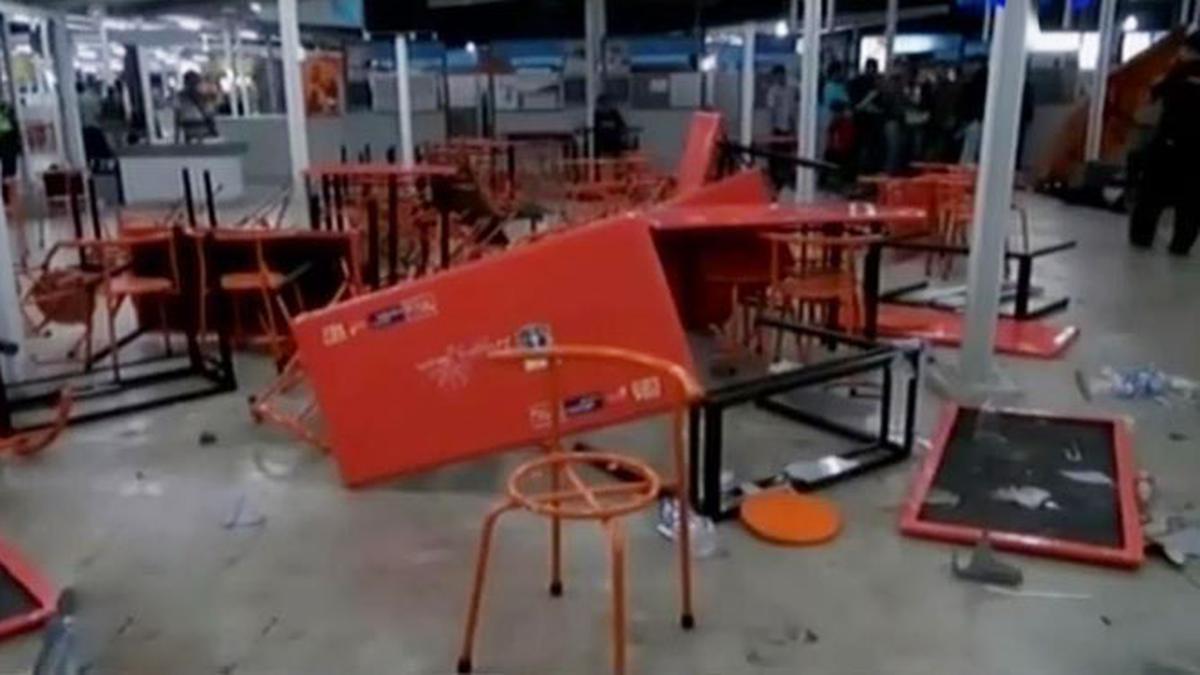 Jika Berulah Lagi, PKL Monas Bakal Disemprot Pakai Air Comberan