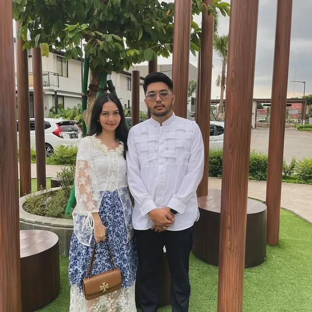 6 Potret Terbaru Jerseca Hillary 'Koki Cilik' dan Suami, Lama Tak Terdengar Kabarnya - Hot ...