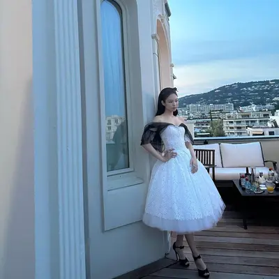 6 Pesona Jennie Blackpink untuk Pertama Kalinya Hadir di Met Gala ...