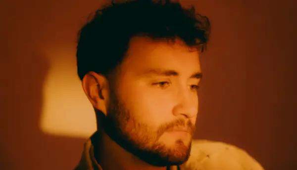 Sinopsis dan Fakta Film Agape: The Unconditional Love yang Tayang di ...