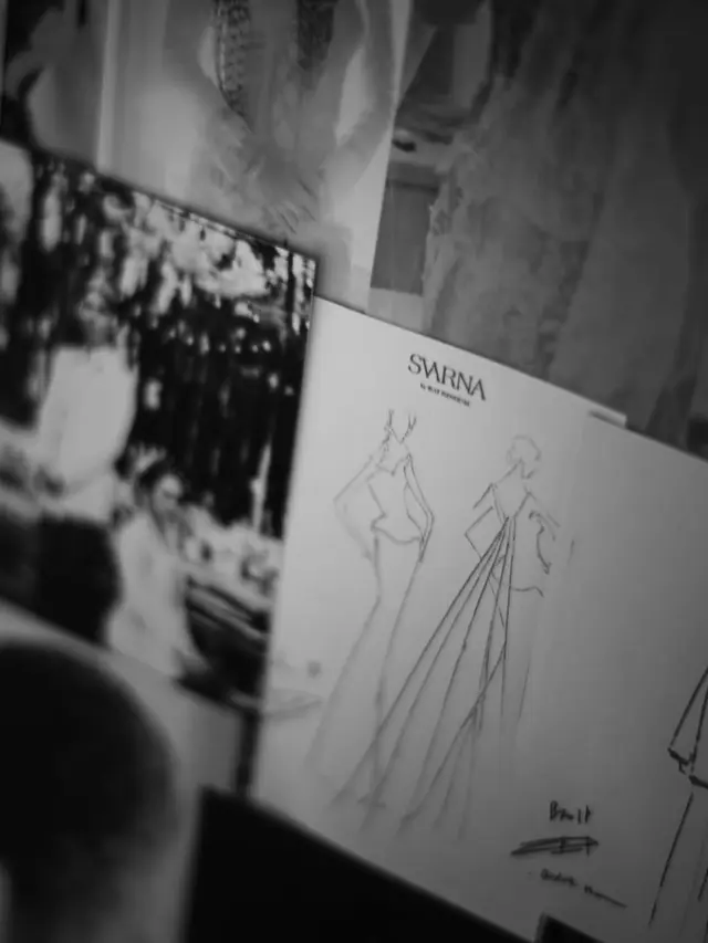 5 Potret Detail Gaun Andien di Perayaan 10 Tahun Pernikahan, Tema ...