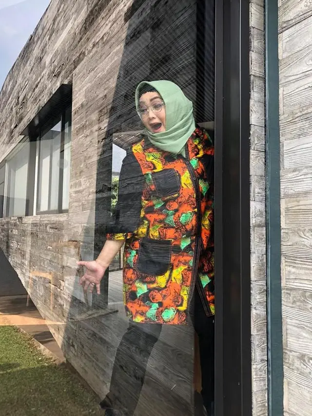 Rina Gunawan Meninggal, Ini 7 Fakta Sang Presenter yang Populer di Era ...