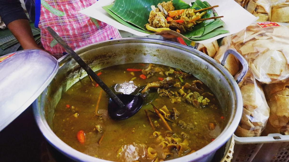 Ragam Kuliner di Pasar Gede Solo, dari Cabuk Rambak hingga Tahok ...