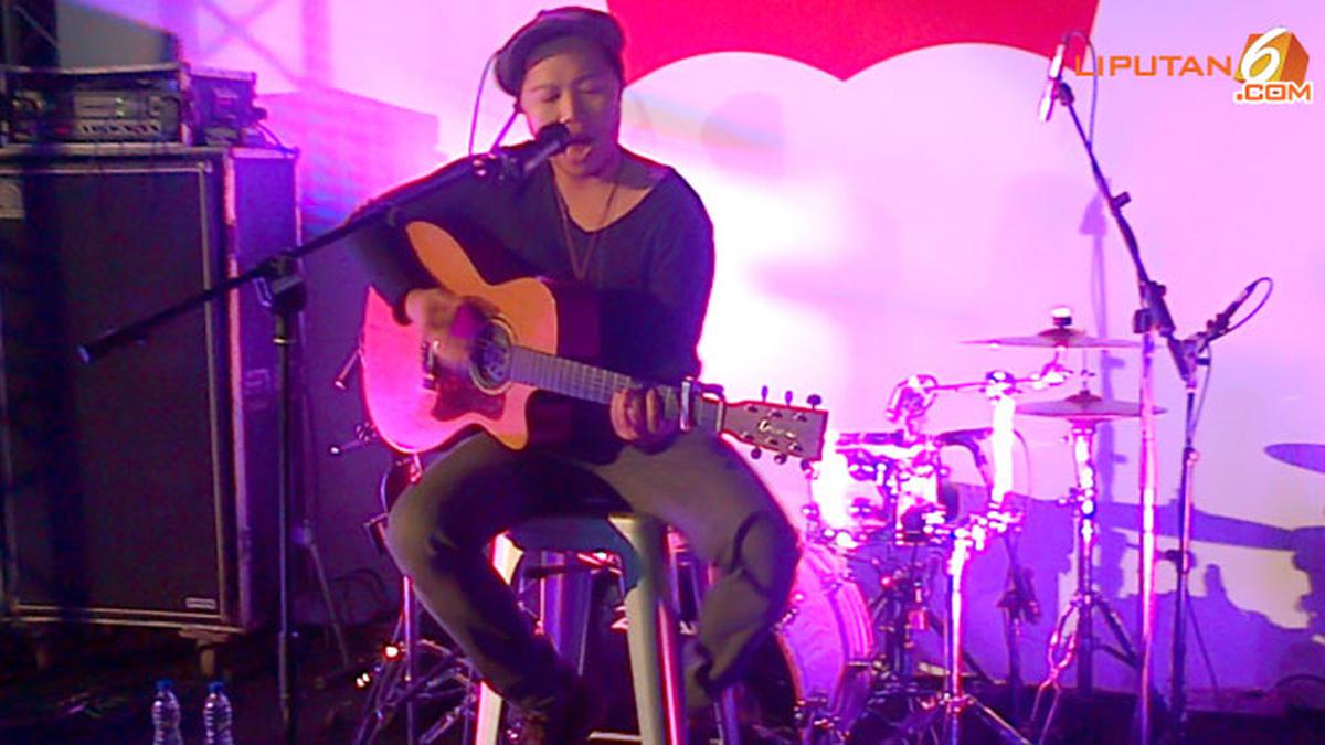Yuk Dukung Sandhy Sondoro di Ajang Hard Rock Rising di London - ShowBiz ...