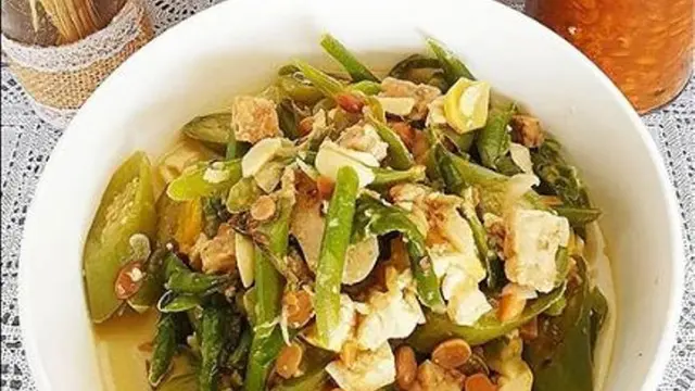 3 Resep Praktis Berbahan Tauco, Nikmat dan Beraroma Kuat - Lifestyle ...