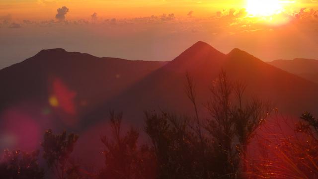 6 Fakta Menarik Gunung Klabat, Gunung Tertinggi di Sulawesi Utara