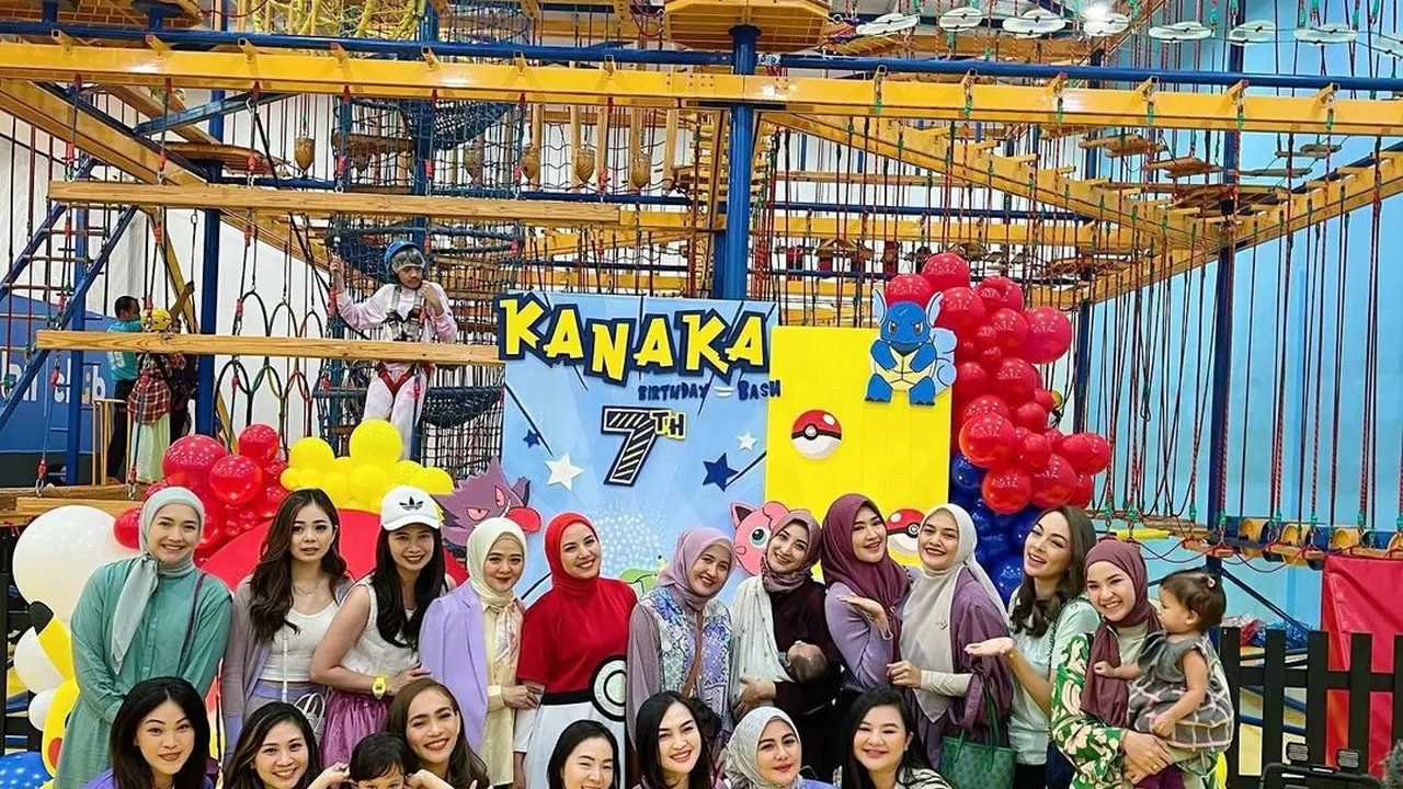 6 Momen Kanaka Putra Tya Ariestya Gelar Pesta Ultah Bertema Pokemon, Meriah Dihadiri Ririn Dwi ...