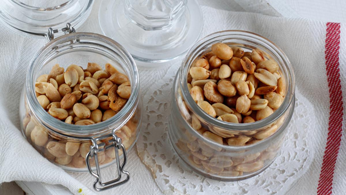 4 Tips Agar Kacang Bawang Tidak Berminyak Dan Awet Renyah Food