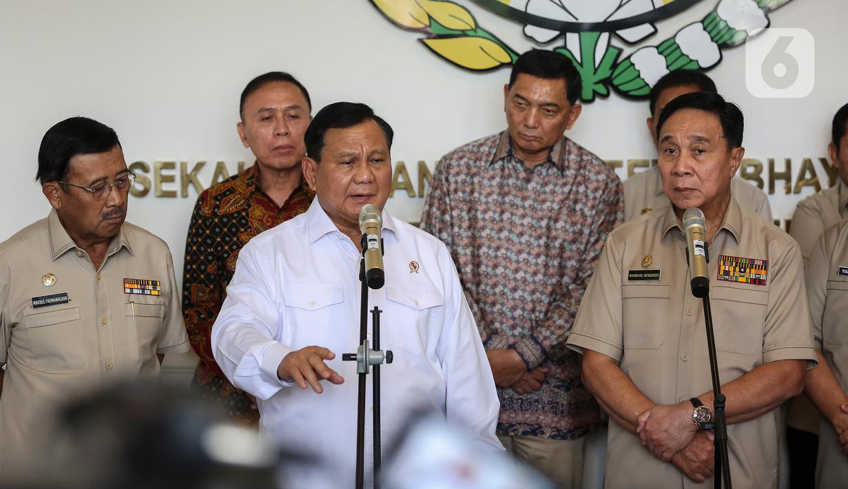 Didampingi Iwan Bule, Prabowo Subianto Silaturahmi ke Persatuan ...