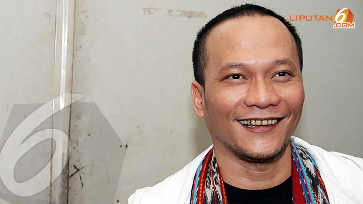 Iwa K Mencaci Cinta dan Korupsi Lewat Mini Album - ShowBiz Liputan6.com