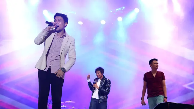 5 Lagu Hits Base Jam, Band yang Konsernya Dibubarkan di Aceh - ShowBiz ...