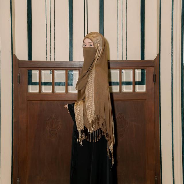 6 Model Gamis Cadar Tinandrose Istri Fiki Naki, Anggun dan Inspirasi ...