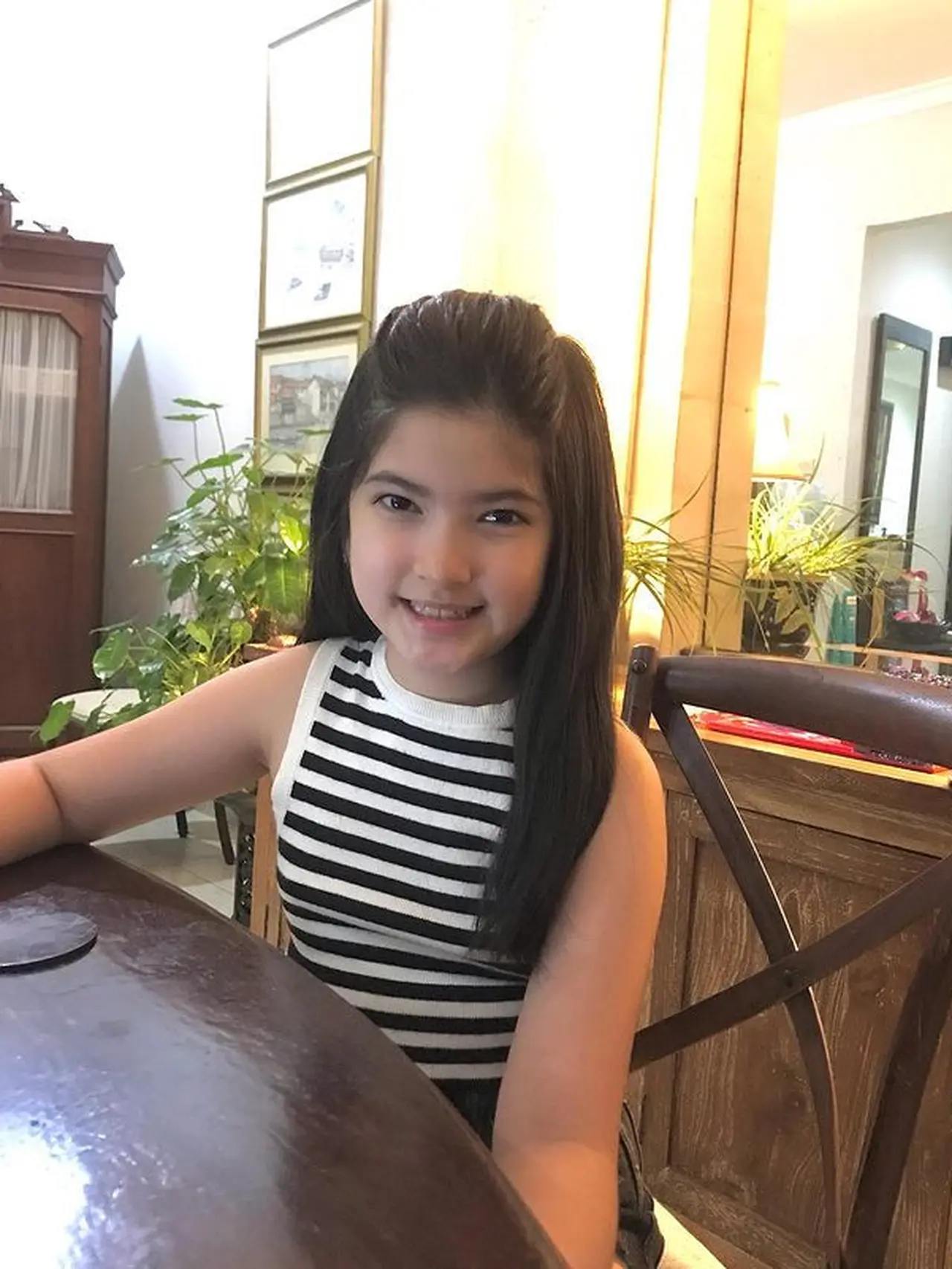 10 Potret Alessa, Adik Sambung Sean Alexander Anak Olla Ramlan yang ...