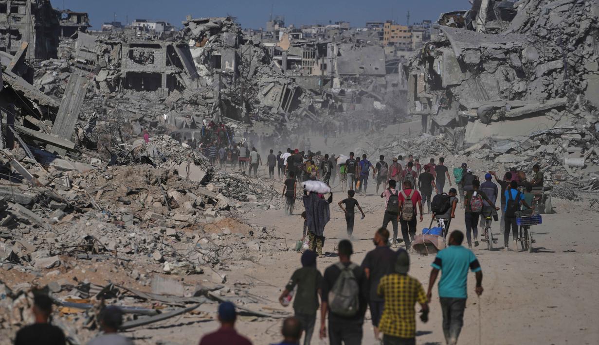 Di Antara Puing dan Reruntuhan, Warga Gaza Kembali ke Rumah