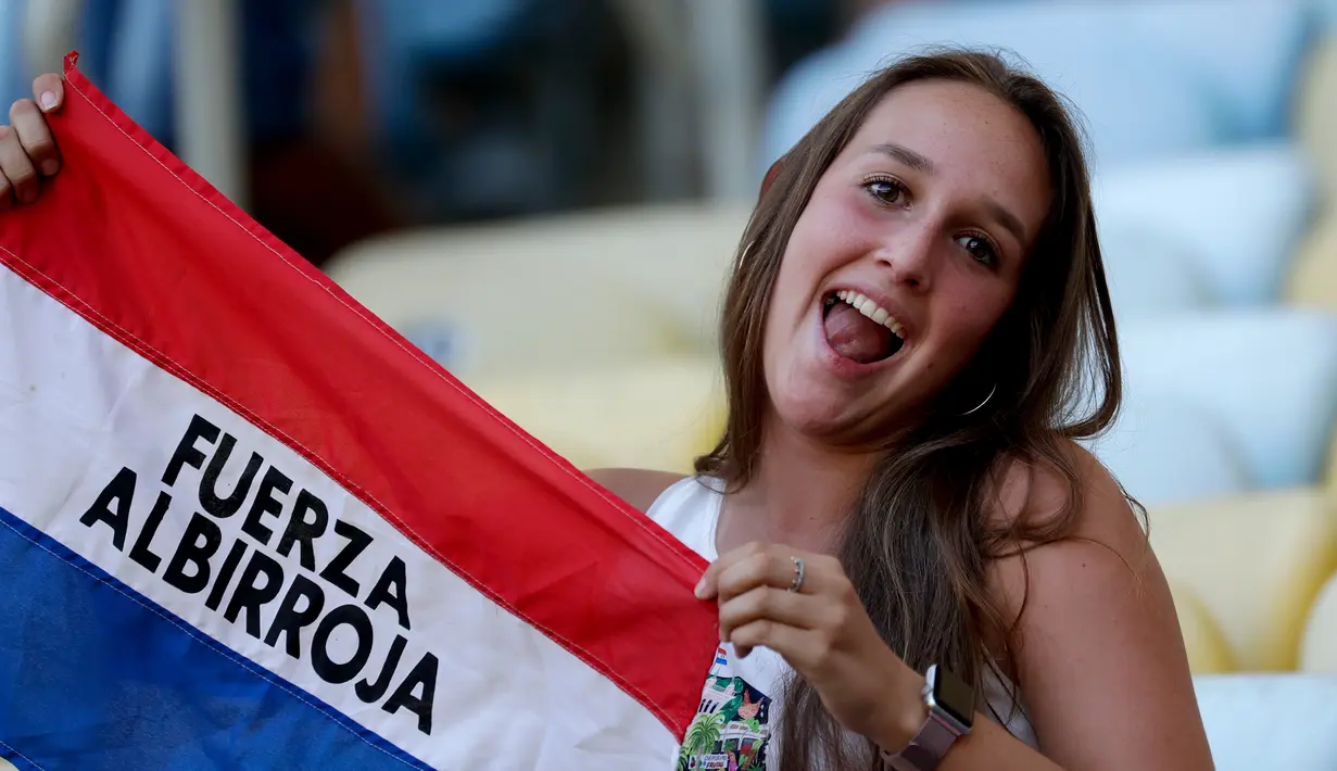 FOTO: Deretan Suporter Cantik Meriahkan Copa America 2019 - Foto ...