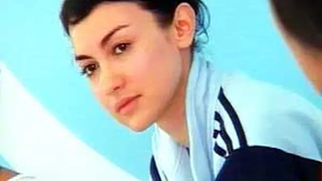 Rianty Cartwright Sering Diidentikkan Sebagai Nonmuslim - ShowBiz ...