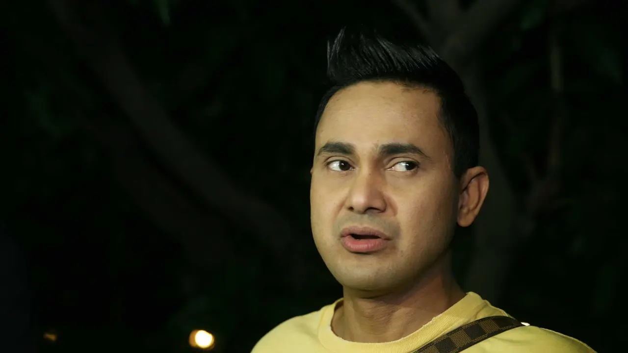 Ramzi Kembali Main di Film London Love Story 3 - ShowBiz Liputan6.com