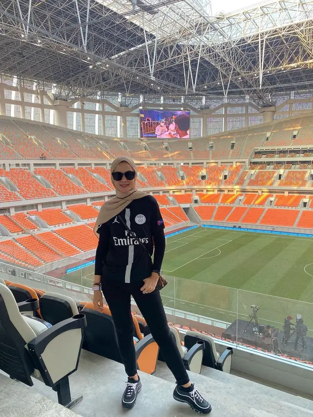 8 Potret Ade Maya, Atlet Voli Mantan Istri Ibnu Jamil yang Jarang ...