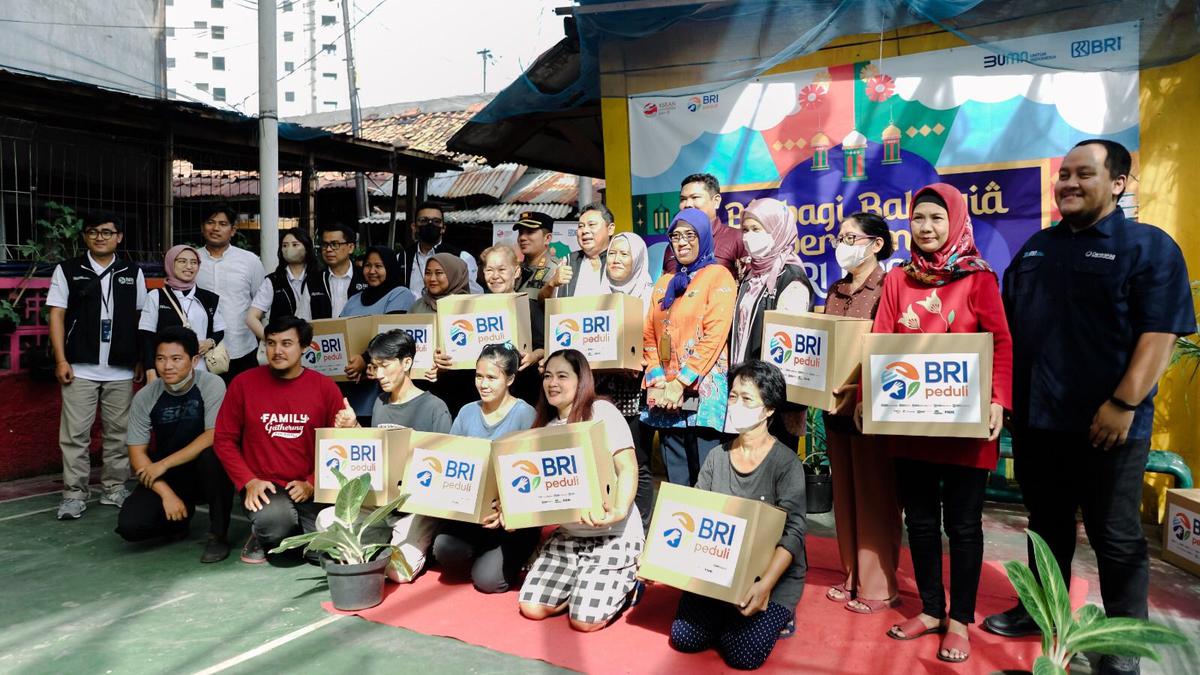 Ramadan Penuh Berkah, BRI Group Berbagi Sembako hingga Mudik Gratis ...