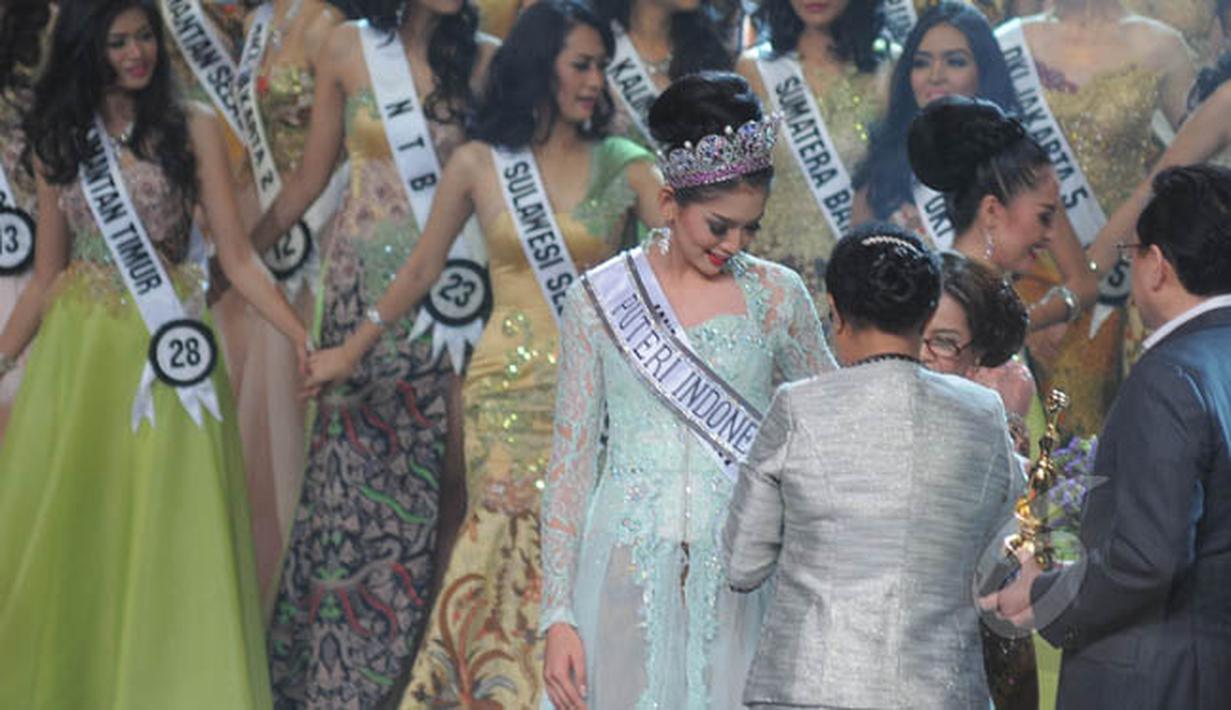 Anindya Kusuma Putri Terpilih Menjadi Puteri Indonesia 2015 - Foto ...