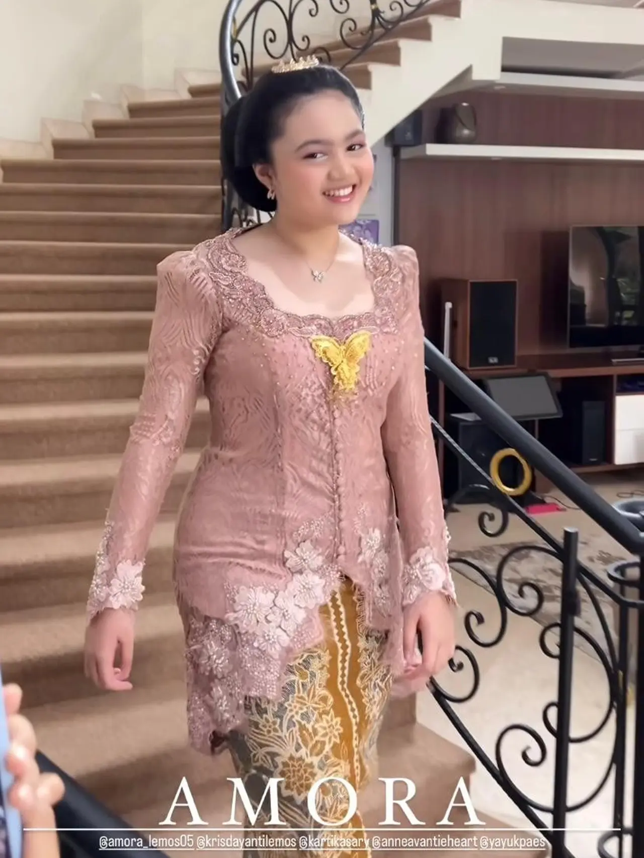 6 Potret Amora Lemos Anak Kris Dayanti Tampil di Acara HUT ke-57 ASEAN, Anggun Kenakan Kebaya ...