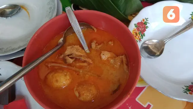 Kuah Adun, Kuliner Unik Bangkalan dengan Cara Makan Tak Biasa ...