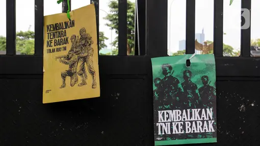 3 Mahasiswa UI Terluka Saat Demo Revisi UU TNI Ricuh di DPR - News Liputan6.com