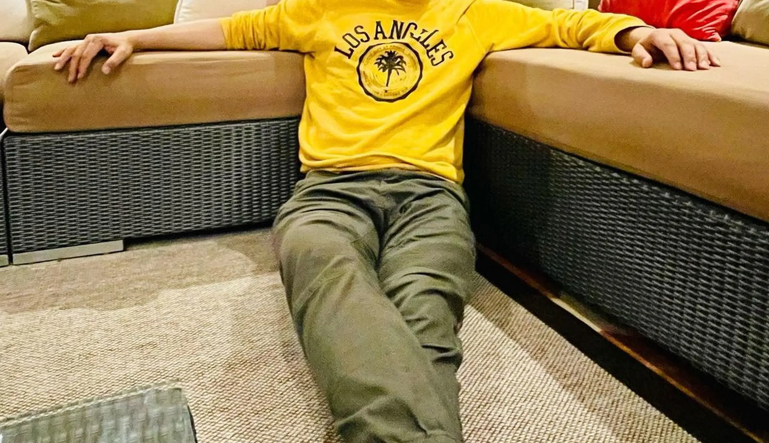 Potret Thomas Djorghi di Usia 53 Tahun, Pesonanya Nggak Luntur - Foto ...