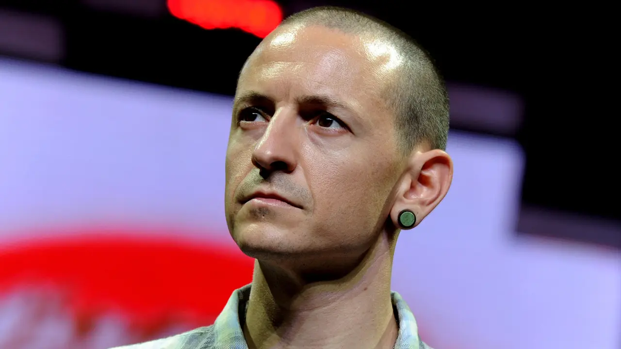 6 Fakta Menyedihkan dalam Hidup Chester Bennington - ShowBiz Liputan6.com