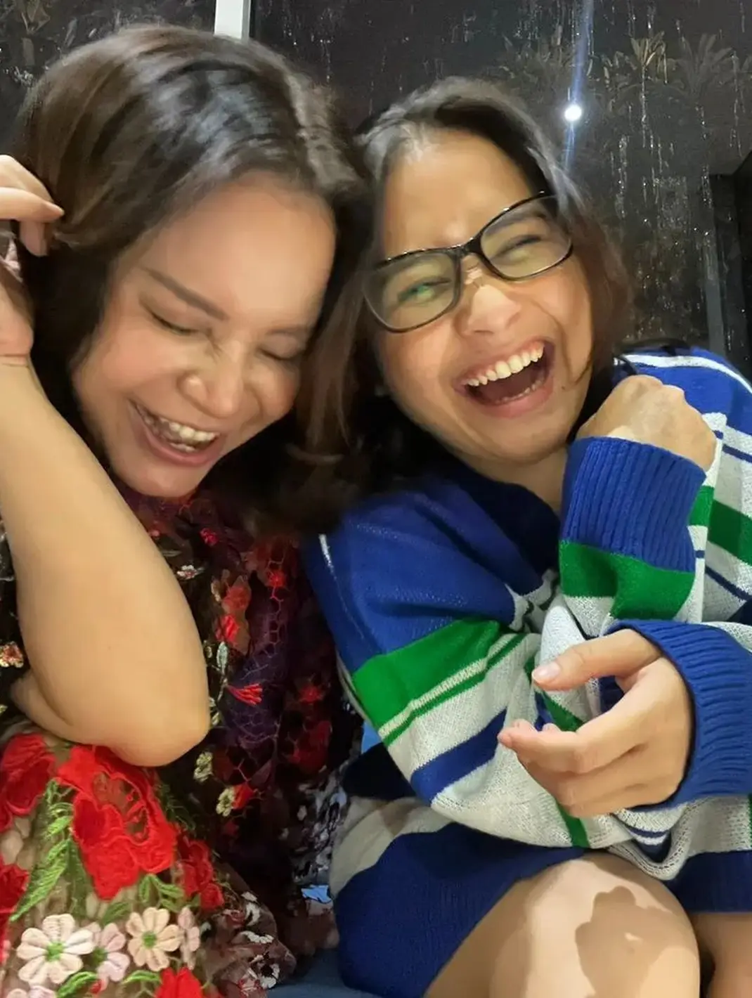 Sahur Bareng Prilly Latuconsina Rossa Niat Mau Nangis Bareng Photo