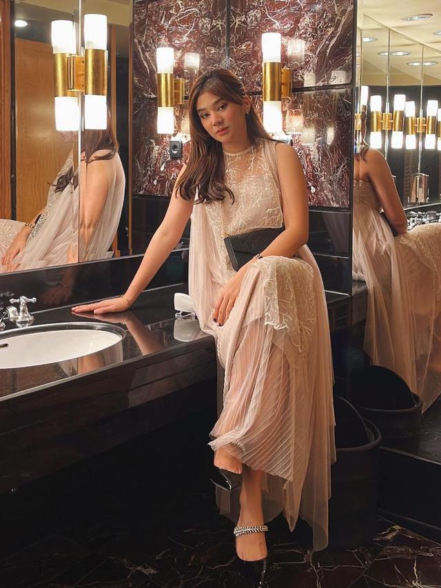 6 Potret Clara Shinta yang Selalu Tampil Glamor, Seleb TikTok Trending ...