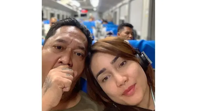 7 Pesona Feby Febiola yang Tetap Awet Muda di Usia 41 Tahun - Hot ...