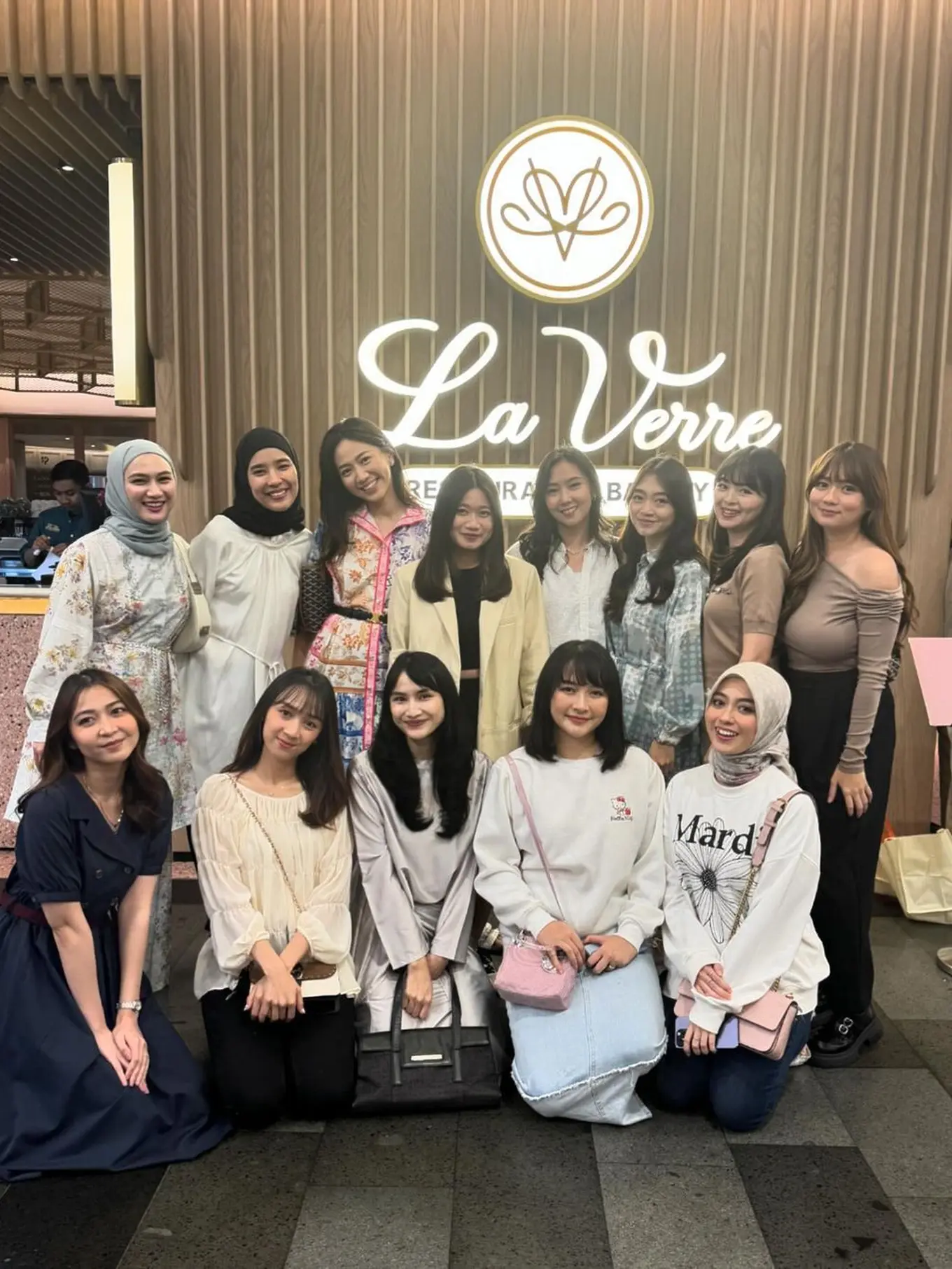 Potret Kompak JKT48 Gen 1 Buka Bersama, Penampilan Sederhana Bikin Fans ...