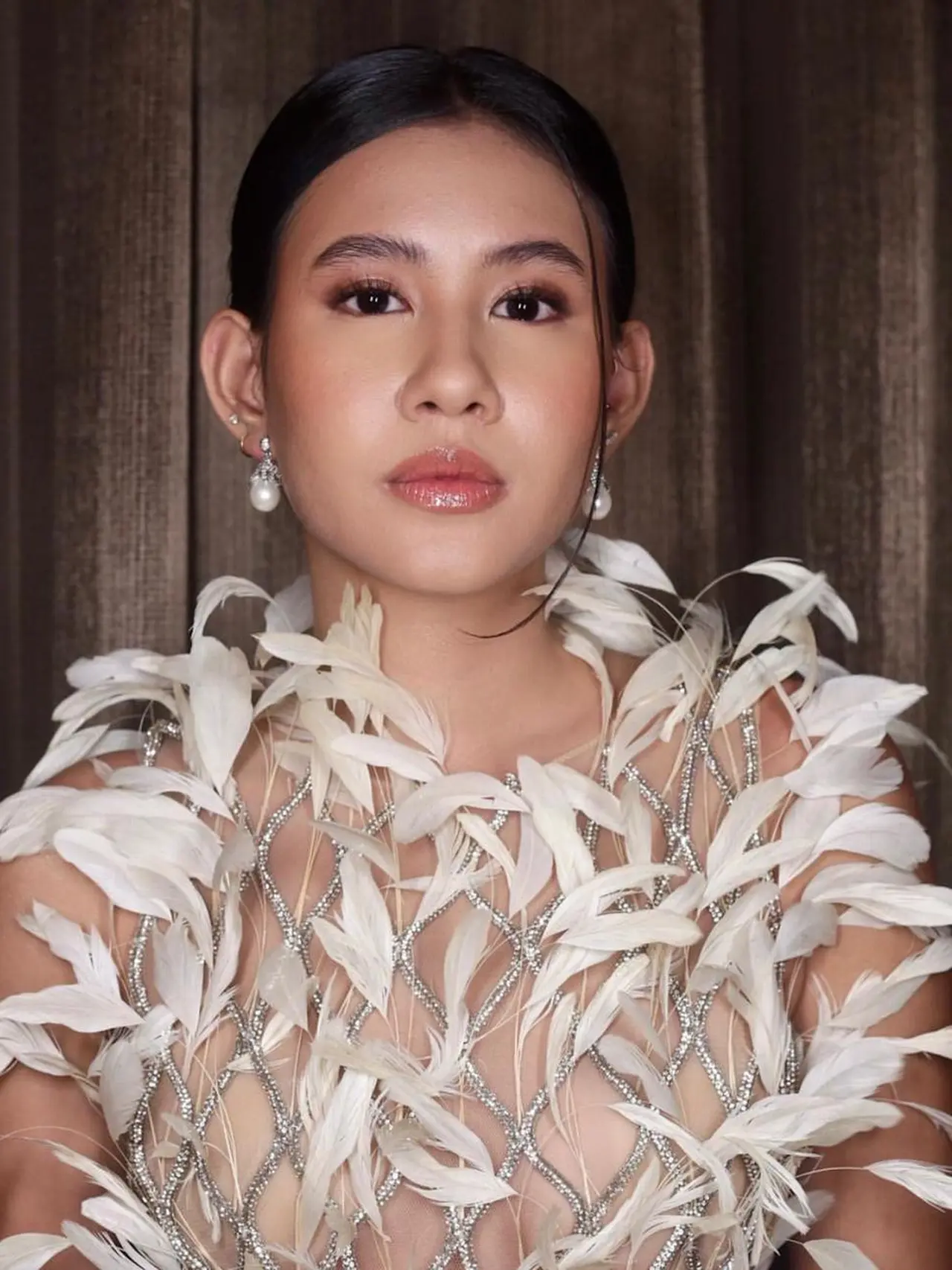 Tips Makeup Flawless untuk Pemilik Kulit Sawo Matang - Beauty Fimela.com