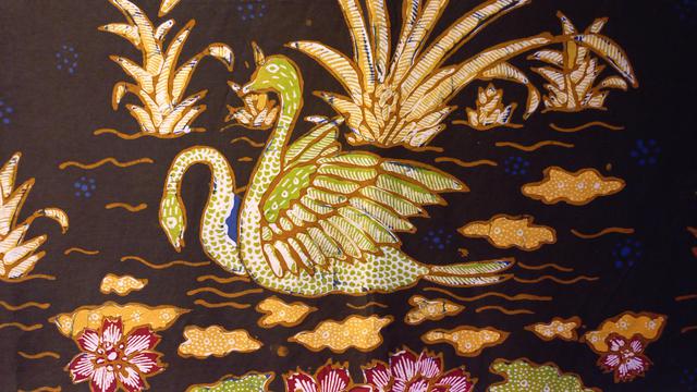 Menebar Harmoni Keselarasan Hidup dalam Pameran 'Perempuan dan Batik ...