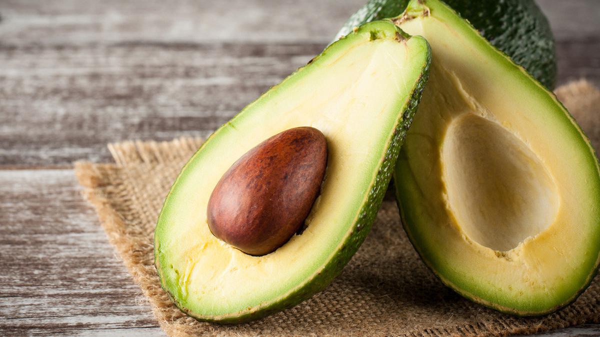 Tips Membuat Alpukat Mentah Menjadi Matang Sempurna
