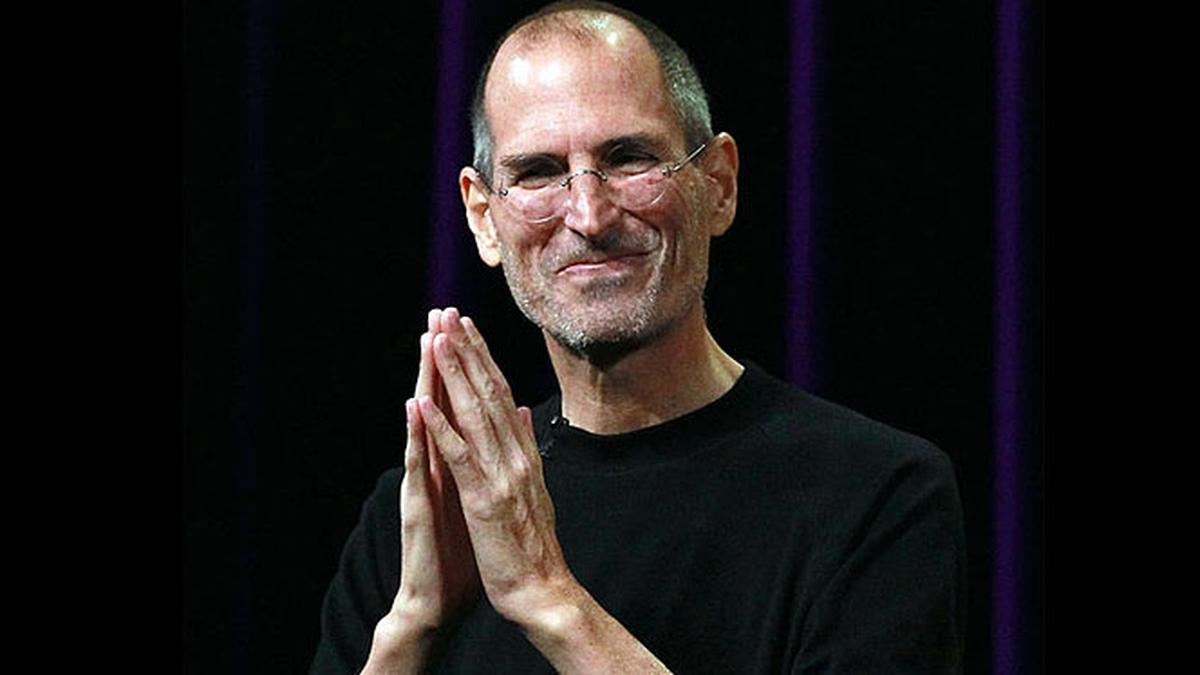 Steve Jobs: Anak Adopsi yang Tak Suka Sekolah Formal - Tekno Liputan6.com
