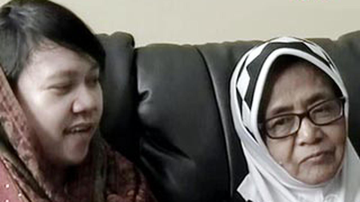 Keluarga Ade Namnung Laporkan Balik Ramon - ShowBiz Liputan6.com