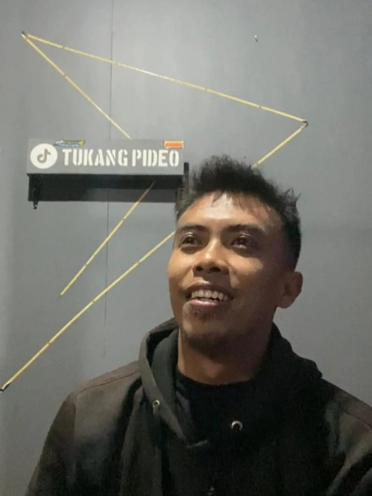 TikToker Tukang Pideo alias Ipung Wahyono Sukses Dongkrak UMKM Lokal, Kini Ikut Kejar Paket C ...
